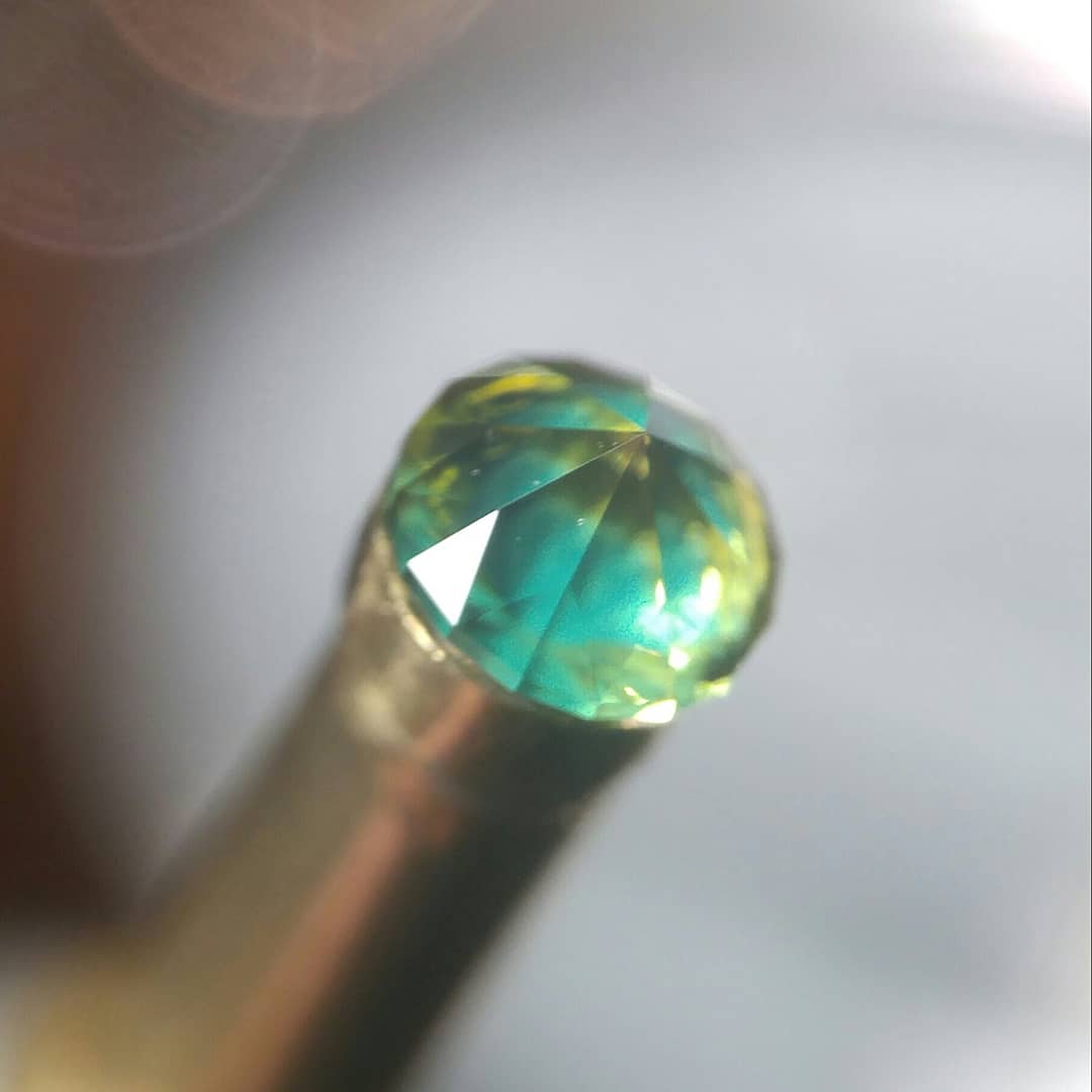 Arizona Peridot – Silver Dimensions